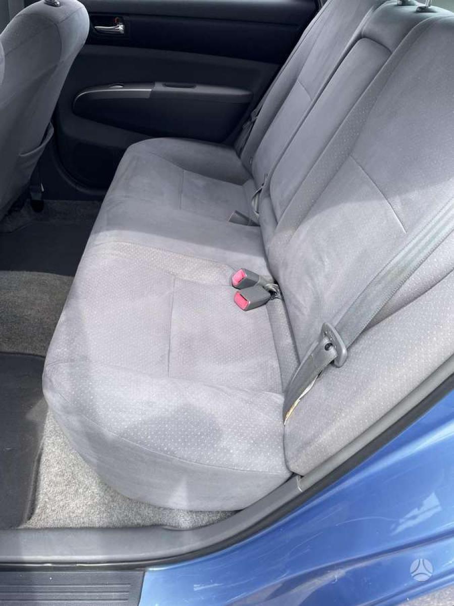 Zils Toyota Prius 2007 Viļņa, ar dzinēja tilpumu 1.50 L un nobraukumu 271 tūkst. km par 3750 €, foto 11 vietnē AUTOMOTO.COM.LV