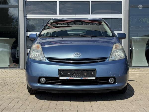 Zils Toyota Prius 2007 Viļņa, ar dzinēja tilpumu 1.50 L un nobraukumu 274 tūkst. km par 4500 €, foto 3 vietnē AUTOMOTO.COM.LV