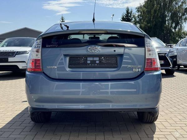 Zils Toyota Prius 2007 Viļņa, ar dzinēja tilpumu 1.50 L un nobraukumu 274 tūkst. km par 4500 €, foto 6 vietnē AUTOMOTO.COM.LV
