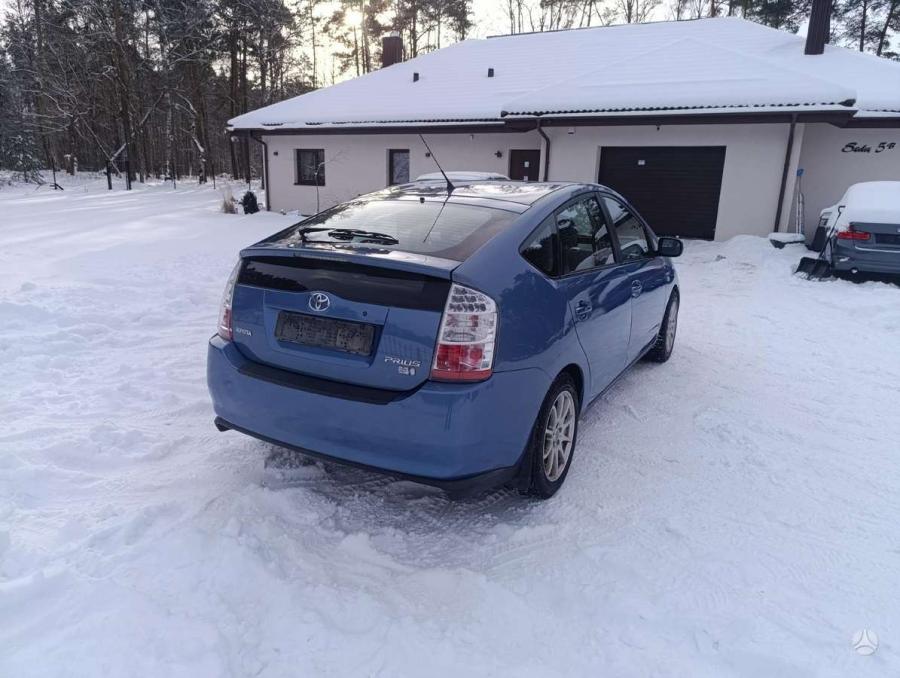 Zils Toyota Prius 2008 Šilutė, ar dzinēja tilpumu 1.50 L un nobraukumu 273 tūkst. km par 3750 €, foto 2 vietnē AUTOMOTO.COM.LV