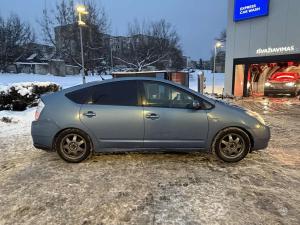 Zils Toyota Prius 2008 Viļņa, ar dzinēja tilpumu 1.50 L un nobraukumu 350 tūkst. km par 3150 €, foto 7 vietnē AUTOMOTO.COM.LV