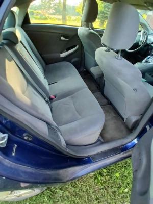 Blue Toyota Prius 2009 in Alytus, with an engine capacity of 0.00 L and mileage of 270 thousand km for 4200 €, photo 8 on AUTOMOTO.COM.LV