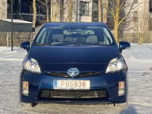 Blue Toyota Prius 2010 in Siauliai, with an engine capacity of 1.80 L and mileage of 183 thousand km for 6950 €, photo 6 on AUTOMOTO.COM.LV