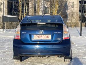 Blue Toyota Prius 2010 in Siauliai, with an engine capacity of 1.80 L and mileage of 183 thousand km for 6950 €, photo 7 on AUTOMOTO.COM.LV