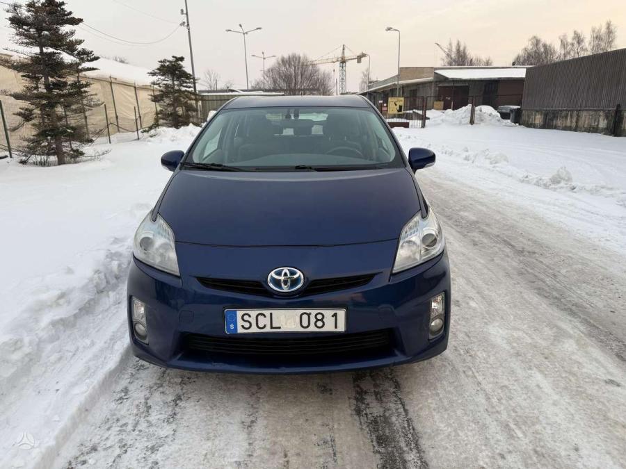 Zils Toyota Prius 2010 Klaipėda, ar dzinēja tilpumu 1.80 L un nobraukumu 379 tūkst. km par 4950 €, foto 2 vietnē AUTOMOTO.COM.LV