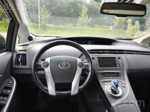 Zils Toyota Prius 2010 Rīga, ar dzinēja tilpumu 1.80 L un nobraukumu 310 tūkst. km par 5800 €, foto 6 vietnē AUTOMOTO.COM.LV