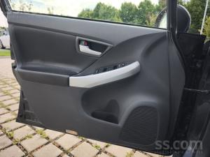 Zils Toyota Prius 2010 Rīga, ar dzinēja tilpumu 1.80 L un nobraukumu 310 tūkst. km par 5800 €, foto 8 vietnē AUTOMOTO.COM.LV