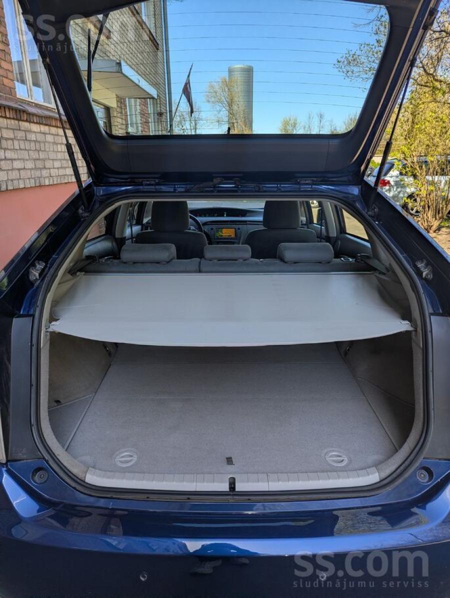 Zils Toyota Prius 2010 Rīga, ar dzinēja tilpumu 1.80 L un nobraukumu 275 tūkst. km par 4960 €, foto 10 vietnē AUTOMOTO.COM.LV
