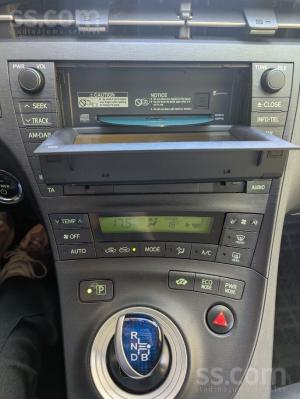 Zils Toyota Prius 2010 Rīga, ar dzinēja tilpumu 1.80 L un nobraukumu 275 tūkst. km par 4960 €, foto 14 vietnē AUTOMOTO.COM.LV