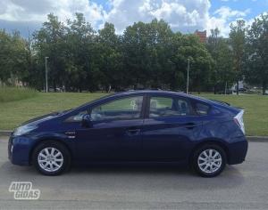 Blue Toyota Prius 2010 in Siauliai, with an engine capacity of 1.80 L and mileage of 154 thousand km for 7300 €, photo 5 on AUTOMOTO.COM.LV