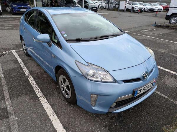 Blue Toyota Prius 2012 in Vilnius, with an engine capacity of 1.80 L and mileage of 280 thousand km for 7700 €, photo 4 on AUTOMOTO.COM.LV