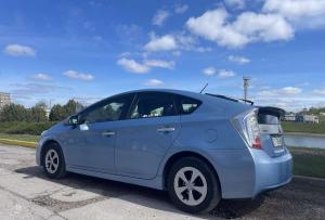 Zils Toyota Prius 2013 Viļņa, ar dzinēja tilpumu 1.80 L un nobraukumu 264 tūkst. km par 7650 €, foto 5 vietnē AUTOMOTO.COM.LV