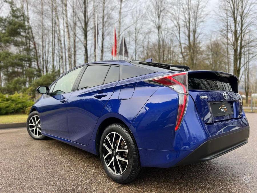 Zils Toyota Prius 2016 Kazlų Rūda, ar dzinēja tilpumu 1.80 L un nobraukumu 274 tūkst. km par 10700 €, foto 15 vietnē AUTOMOTO.COM.LV