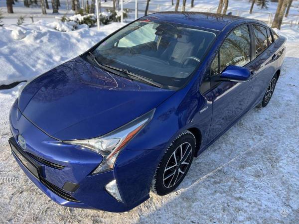 Zils Toyota Prius 2016 Kazlų Rūda, ar dzinēja tilpumu 1.80 L un nobraukumu 274 tūkst. km par 10700 €, foto 6 vietnē AUTOMOTO.COM.LV
