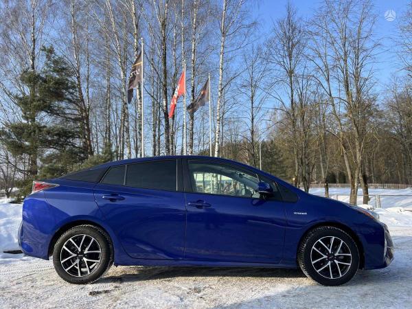 Zils Toyota Prius 2016 Kazlų Rūda, ar dzinēja tilpumu 1.80 L un nobraukumu 274 tūkst. km par 10700 €, foto 9 vietnē AUTOMOTO.COM.LV