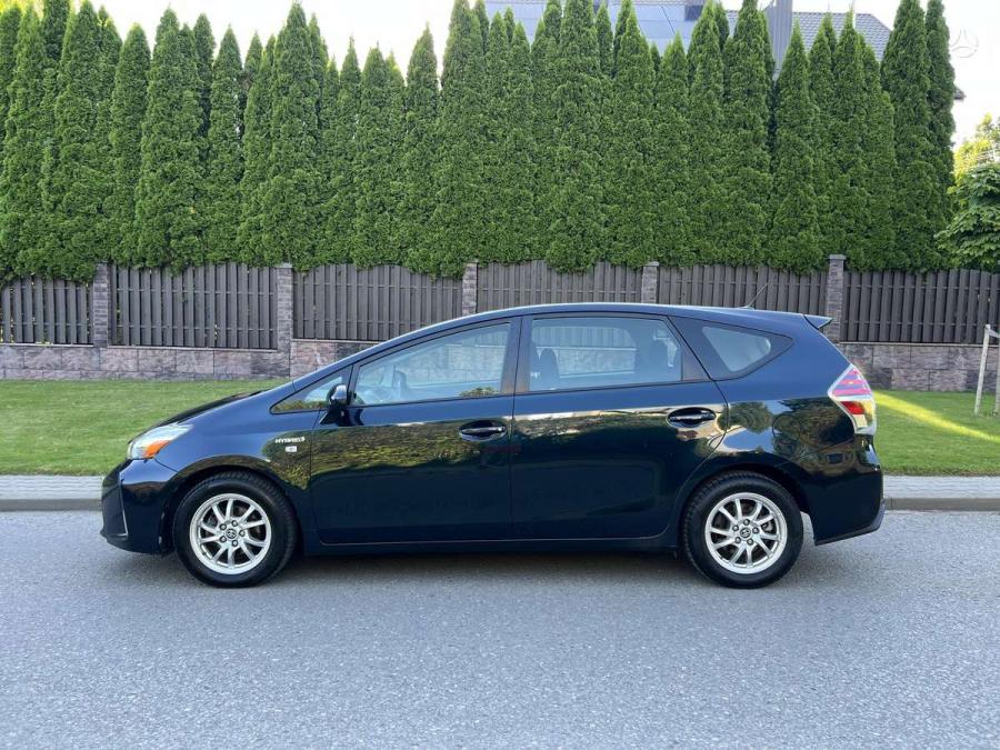 Zils Toyota Prius 2017 Viļņa, ar dzinēja tilpumu 1.80 L un nobraukumu 116 tūkst. km par 9499 €, foto 6 vietnē AUTOMOTO.COM.LV