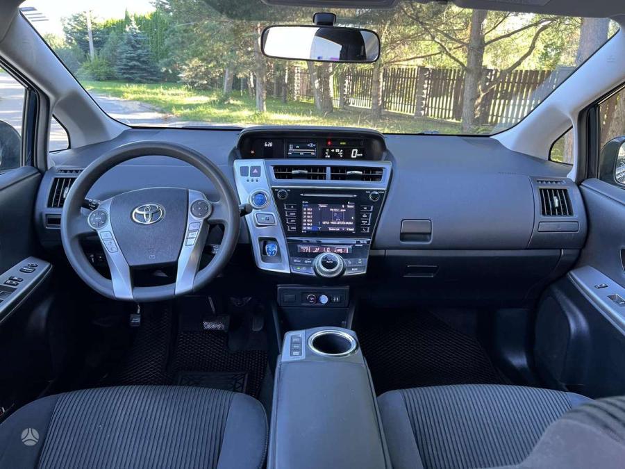 Zils Toyota Prius 2017 Viļņa, ar dzinēja tilpumu 1.80 L un nobraukumu 116 tūkst. km par 9499 €, foto 15 vietnē AUTOMOTO.COM.LV