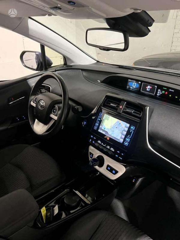 Zils Toyota Prius 2018 Klaipėda, ar dzinēja tilpumu 1.80 L un nobraukumu 227 tūkst. km par 11999 €, foto 2 vietnē AUTOMOTO.COM.LV