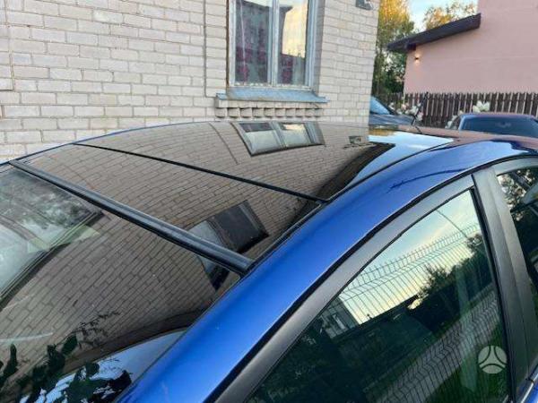 Blue Toyota Prius 2010 in Vilnius, with an engine capacity of 1.80 L and mileage of 172 thousand km for 7400 €, photo 11 on AUTOMOTO.COM.LV