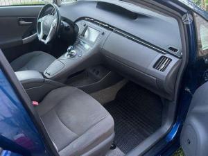 Blue Toyota Prius 2010 in Vilnius, with an engine capacity of 1.80 L and mileage of 172 thousand km for 7400 €, photo 17 on AUTOMOTO.COM.LV