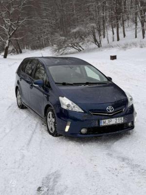 Zils Toyota Prius 2014 Viļņa, ar dzinēja tilpumu 1.80 L un nobraukumu 435 tūkst. km par 6500 €, foto 2 vietnē AUTOMOTO.COM.LV