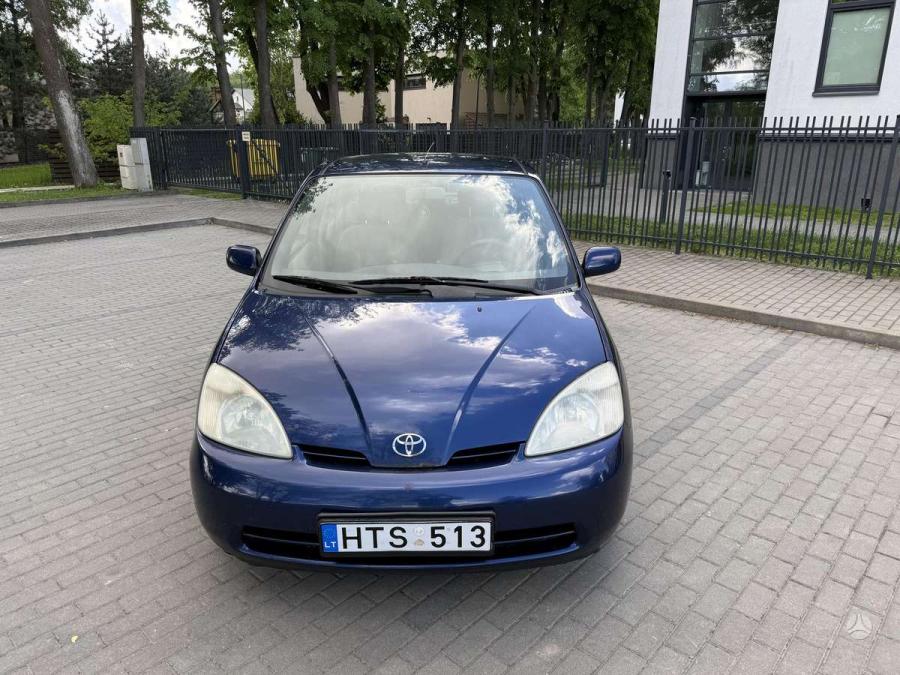 Синий Тойота Приус 2001 в Каунас, объемом двигателя 1.50 л и пробегом 270 тыс. км за 1690 €, фото 3 на AUTOMOTO.COM.LV