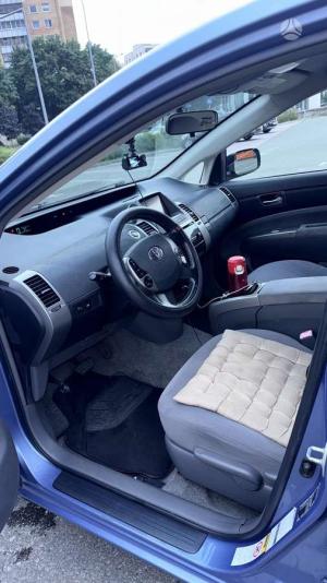 Zils Toyota Prius 2006 Viļņa, ar dzinēja tilpumu 1.50 L un nobraukumu 342 tūkst. km par 3000 €, foto 14 vietnē AUTOMOTO.COM.LV