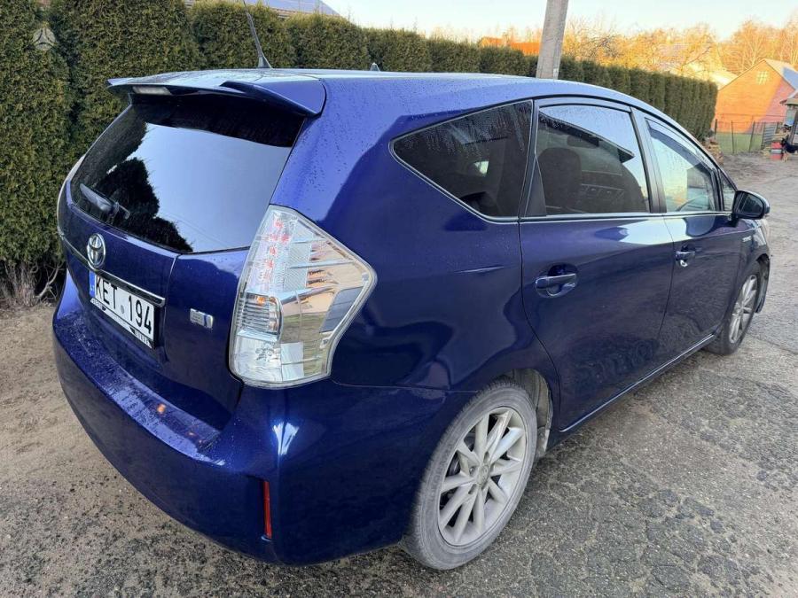 Zils Toyota Prius 2012 Viļņa, ar dzinēja tilpumu 1.80 L un nobraukumu 385 tūkst. km par 9250 €, foto 8 vietnē AUTOMOTO.COM.LV