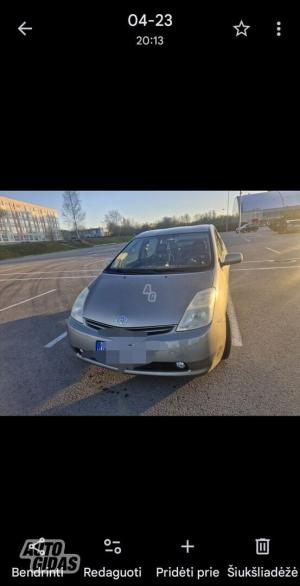Brown Toyota Prius 2004 in Siauliai, with an engine capacity of 1.50 L and mileage of 317 thousand km for 3500 €, photo  on AUTOMOTO.COM.LV