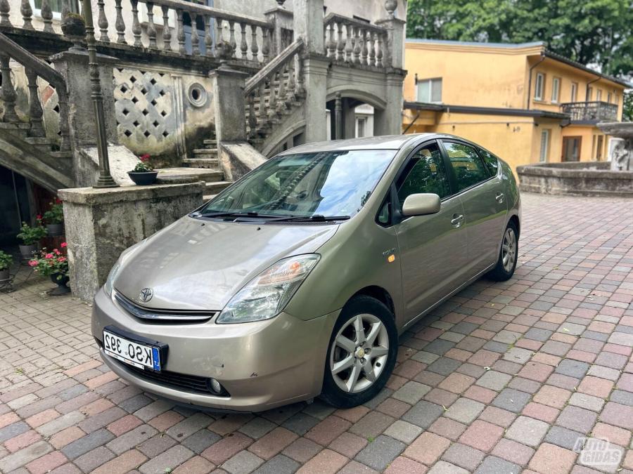Brūns Toyota Prius 2007 Kauņa, ar dzinēja tilpumu 1.50 L un nobraukumu 330 tūkst. km par 2649 €, foto 4 vietnē AUTOMOTO.COM.LV