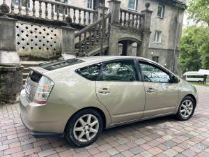 Brūns Toyota Prius 2007 Kauņa, ar dzinēja tilpumu 1.50 L un nobraukumu 330 tūkst. km par 2649 €, foto 7 vietnē AUTOMOTO.COM.LV