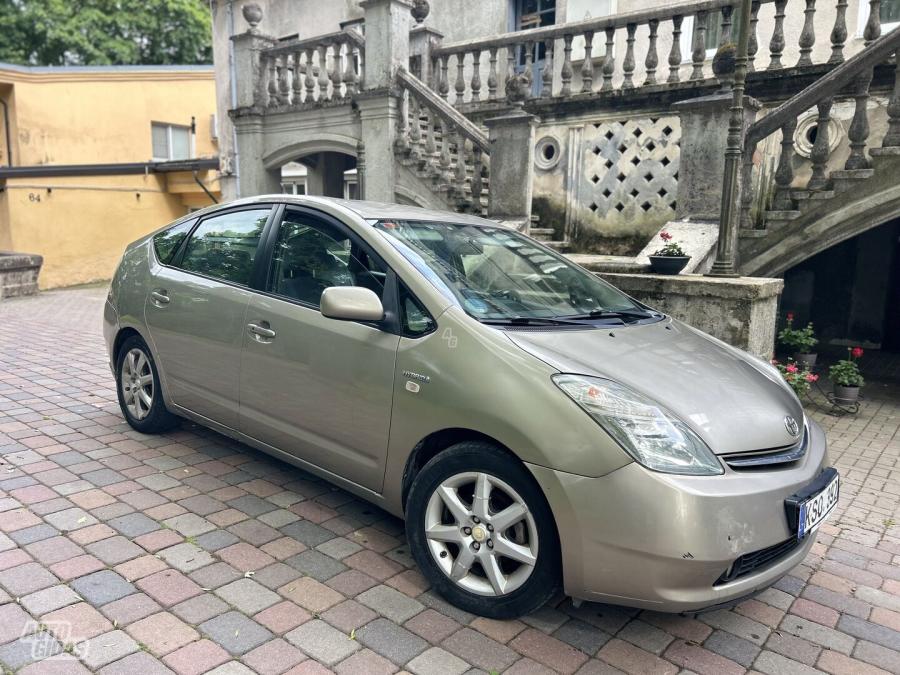 Brūns Toyota Prius 2007 Kauņa, ar dzinēja tilpumu 1.50 L un nobraukumu 330 tūkst. km par 2649 €, foto 10 vietnē AUTOMOTO.COM.LV