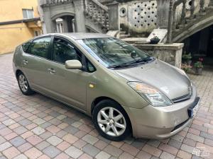 Brūns Toyota Prius 2007 Kauņa, ar dzinēja tilpumu 1.50 L un nobraukumu 330 tūkst. km par 2649 €, foto 12 vietnē AUTOMOTO.COM.LV
