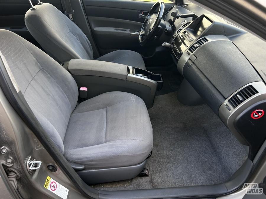 Brūns Toyota Prius 2007 Kauņa, ar dzinēja tilpumu 1.50 L un nobraukumu 330 tūkst. km par 2649 €, foto 17 vietnē AUTOMOTO.COM.LV