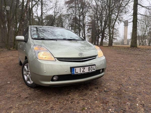 Zaļš Toyota Prius 2006 Kėdainiai, ar dzinēja tilpumu 1.50 L un nobraukumu 257 tūkst. km par 3550 €, foto 1 vietnē AUTOMOTO.COM.LV