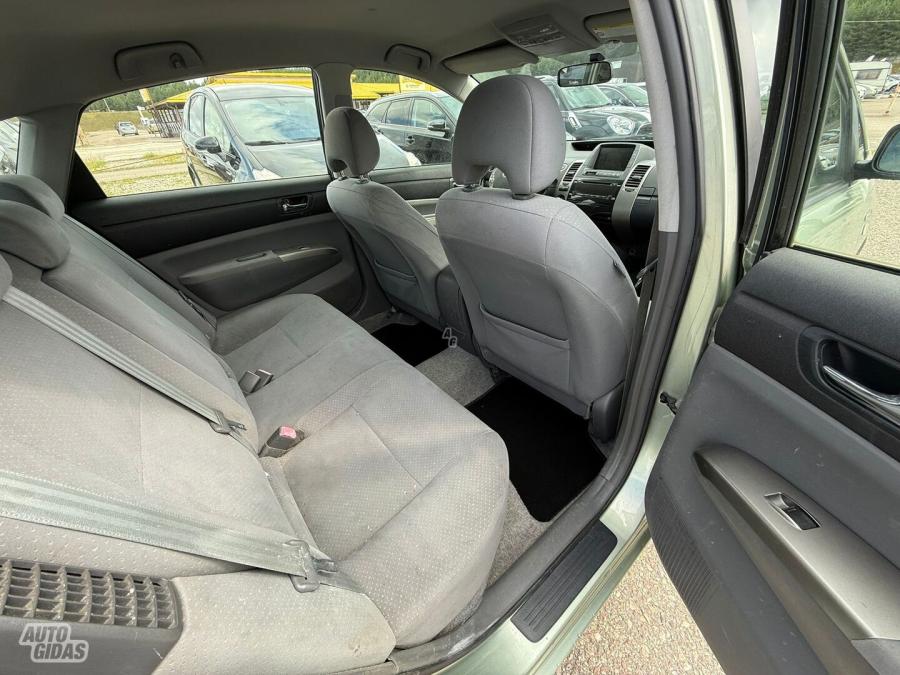 Green Toyota Prius 2006 in Vilnius, with an engine capacity of 1.50 L and mileage of 202 thousand km for 4700 €, photo 16 on AUTOMOTO.COM.LV