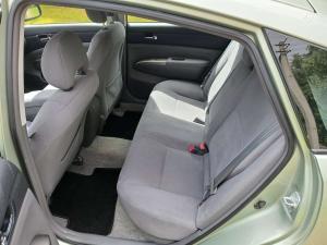 Green Toyota Prius 2007 in Utena, with an engine capacity of 1.50 L and mileage of 198 thousand km for 4200 €, photo 7 on AUTOMOTO.COM.LV
