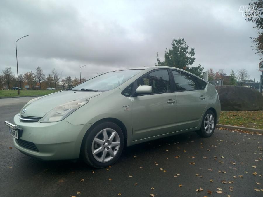 Zaļš Toyota Prius 2008 Šauļi, ar dzinēja tilpumu 1.50 L un nobraukumu 346 tūkst. km par 3200 €, foto 7 vietnē AUTOMOTO.COM.LV