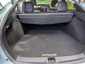 Green Toyota Prius 2017 in Vilnius, with an engine capacity of 1.80 L and mileage of 133 thousand km for 12490 €, photo 13 on AUTOMOTO.COM.LV