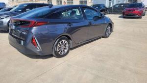 Zaļš Toyota Prius 2018 Marijampole, ar dzinēja tilpumu 1.80 L un nobraukumu 185 tūkst. km par 13800 €, foto 7 vietnē AUTOMOTO.COM.LV