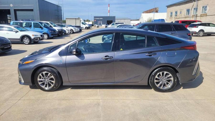Zaļš Toyota Prius 2018 Marijampole, ar dzinēja tilpumu 1.80 L un nobraukumu 185 tūkst. km par 13800 €, foto 8 vietnē AUTOMOTO.COM.LV