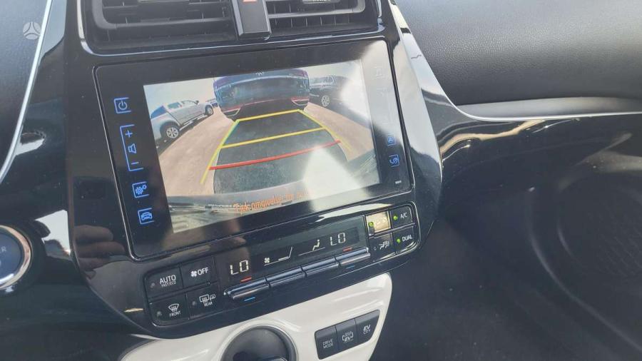 Zaļš Toyota Prius 2018 Marijampole, ar dzinēja tilpumu 1.80 L un nobraukumu 185 tūkst. km par 13800 €, foto 10 vietnē AUTOMOTO.COM.LV