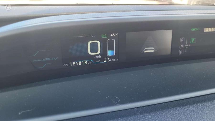 Zaļš Toyota Prius 2018 Marijampole, ar dzinēja tilpumu 1.80 L un nobraukumu 185 tūkst. km par 13800 €, foto 11 vietnē AUTOMOTO.COM.LV