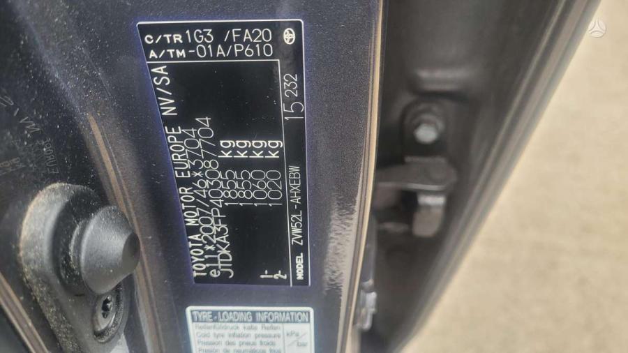 Zaļš Toyota Prius 2018 Marijampole, ar dzinēja tilpumu 1.80 L un nobraukumu 185 tūkst. km par 13800 €, foto 19 vietnē AUTOMOTO.COM.LV