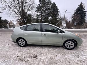 Zaļš Toyota Prius 2008 Kauņa, ar dzinēja tilpumu 1.50 L un nobraukumu 270 tūkst. km par 3700 €, foto 2 vietnē AUTOMOTO.COM.LV