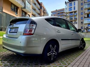 Pelēks Toyota Prius 2004 Viļņa, ar dzinēja tilpumu 1.50 L un nobraukumu 261 tūkst. km par 3350 €, foto 12 vietnē AUTOMOTO.COM.LV