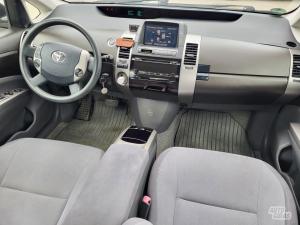 Pelēks Toyota Prius 2004 Viļņa, ar dzinēja tilpumu 1.50 L un nobraukumu 261 tūkst. km par 3350 €, foto 14 vietnē AUTOMOTO.COM.LV
