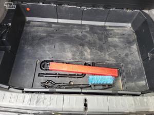 Pelēks Toyota Prius 2004 Viļņa, ar dzinēja tilpumu 1.50 L un nobraukumu 261 tūkst. km par 3350 €, foto 21 vietnē AUTOMOTO.COM.LV