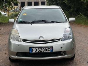 Pelēks Toyota Prius 2004 Tauragė, ar dzinēja tilpumu 1.50 L un nobraukumu 252 tūkst. km par 2000 €, foto 7 vietnē AUTOMOTO.COM.LV