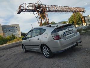 Pelēks Toyota Prius 2005 Viļņa, ar dzinēja tilpumu 1.50 L un nobraukumu 150 tūkst. km par 3000 €, foto 7 vietnē AUTOMOTO.COM.LV